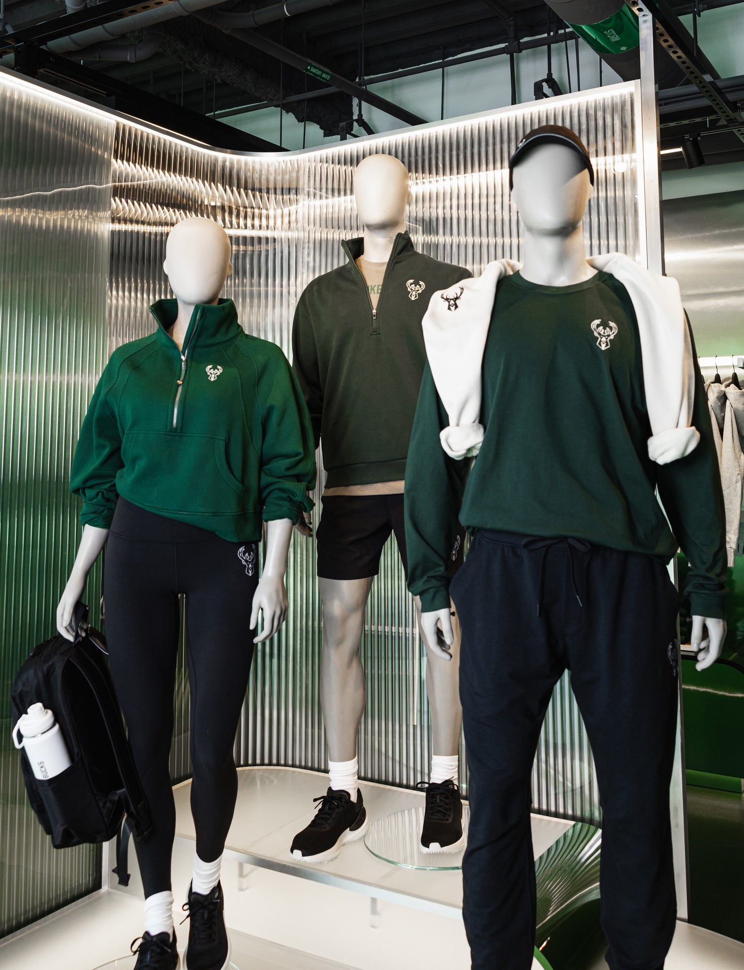 lululemon – Bucks Pro Shop
